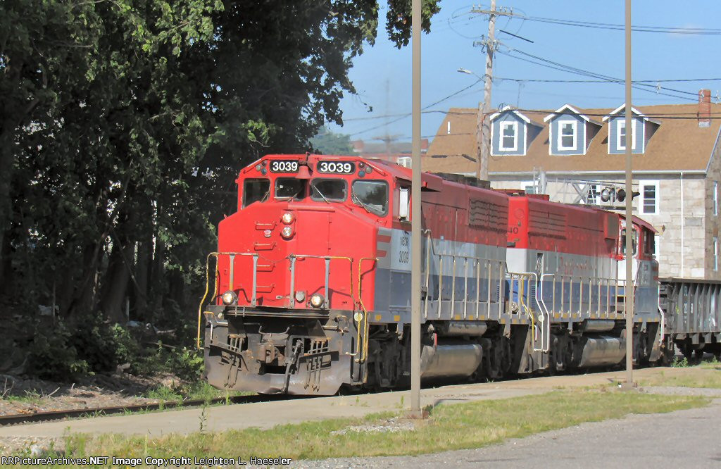 NECR 3039 wth NECR 3040